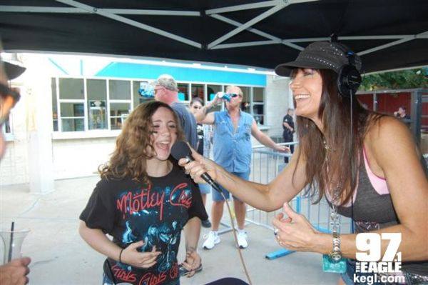 CINDYSCULL.com - Biography